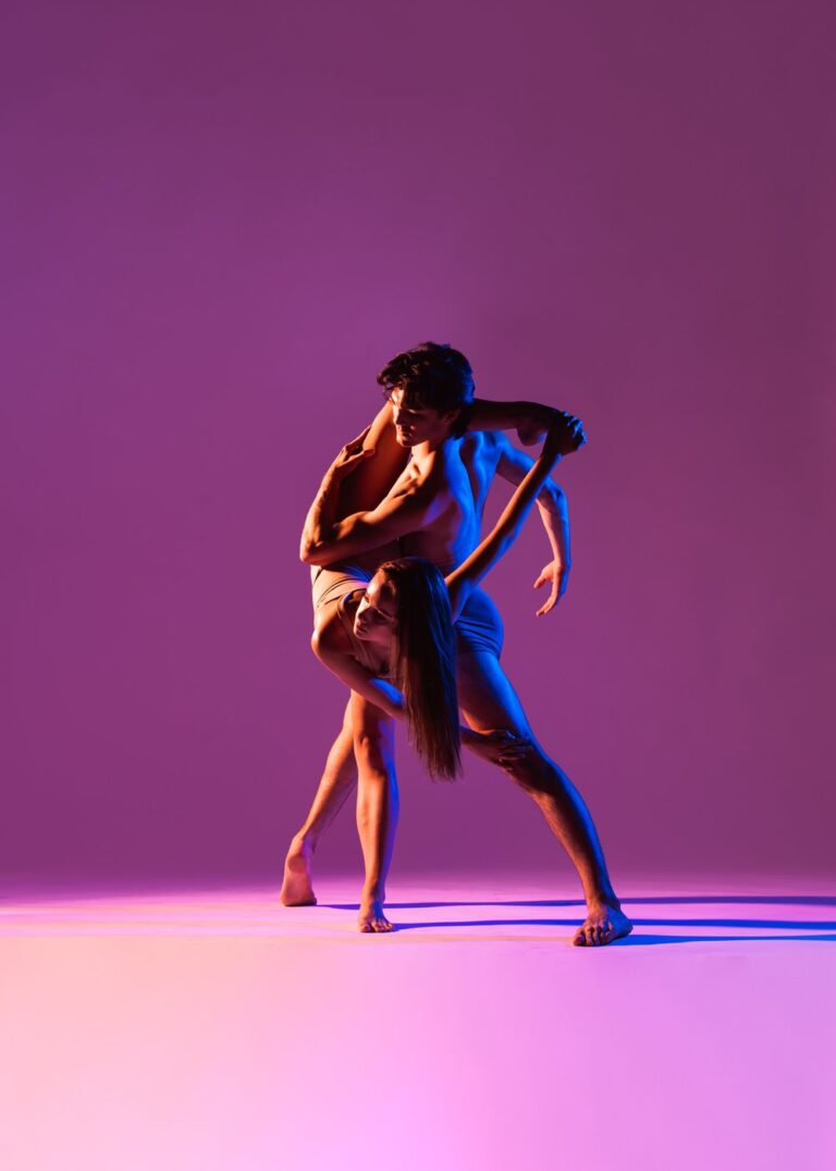 Motion and Form: The beautiful photography of Eva Nys